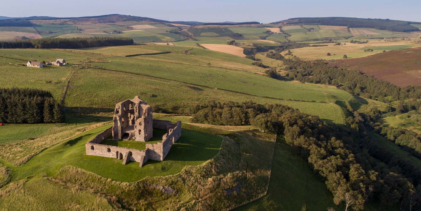 10 Castle Ruins in Scotland to Visit - OS Maps Discover